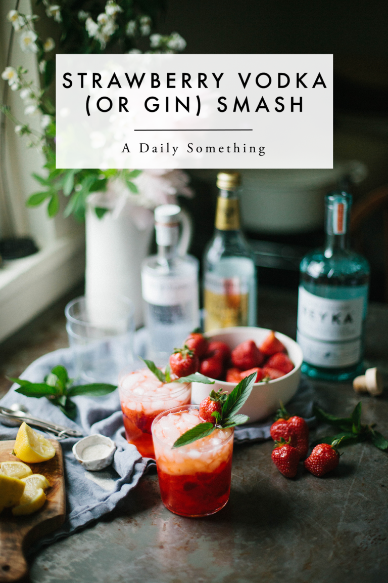 Simple Summery Strawberry Smash (with Vodka or Gin) - A Daily Something