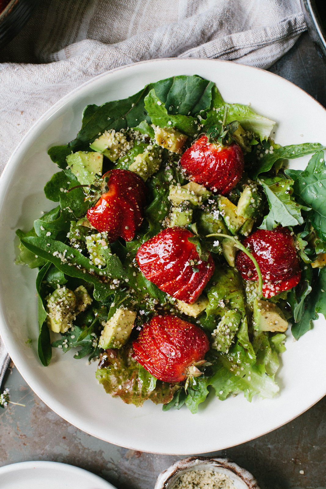 Recipe - Garden Salad with Baby Greens and Strawberries - A Daily Something