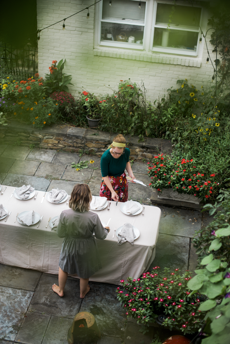 A Daily Gathering Countryside Dinner + A Lush Table Runner - A Daily ...