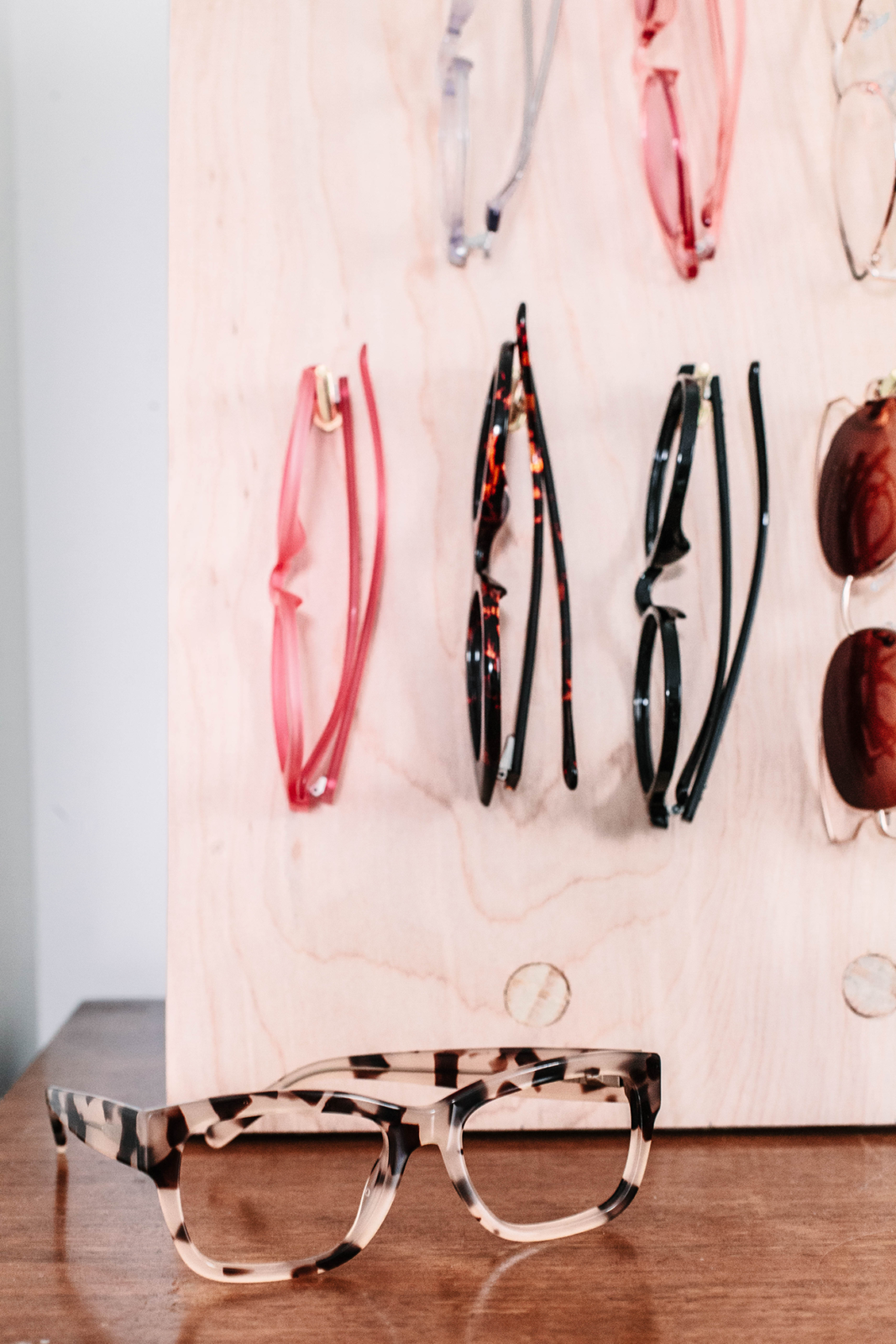 DIY | Plywood Eye Glasses Storage Stand - A Daily Something